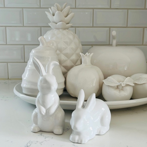 Target | Accents | Target Bullseyes White Ceramic Bunnies | Poshmark